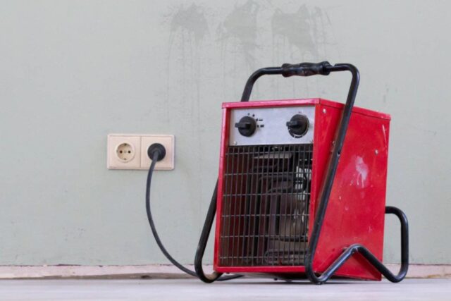 6 Reasons Why Your Electric Heater Plugs Can Overheat