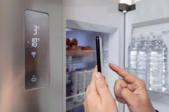 Samsung Refrigerator Keeps Beeping? [4 Causes + Fixes]