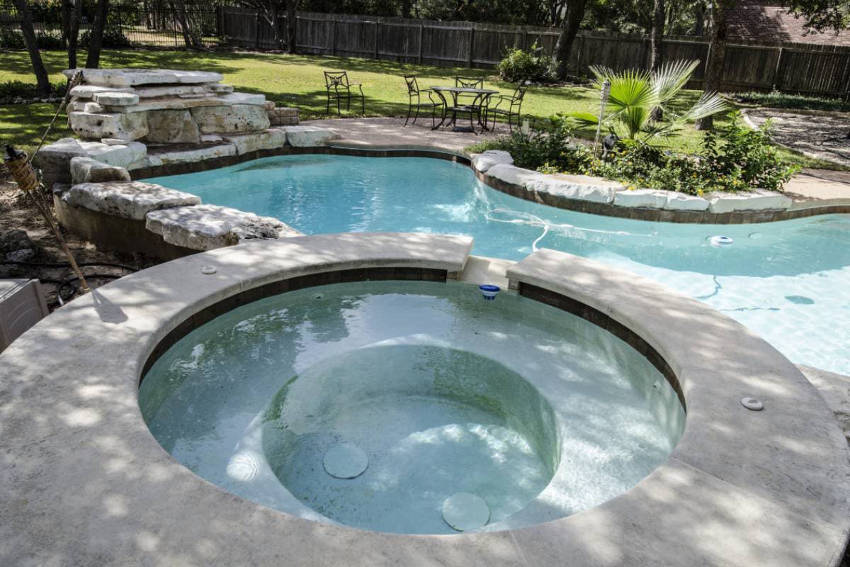 Understanding Saltwater Pools: Everything You Need to Know