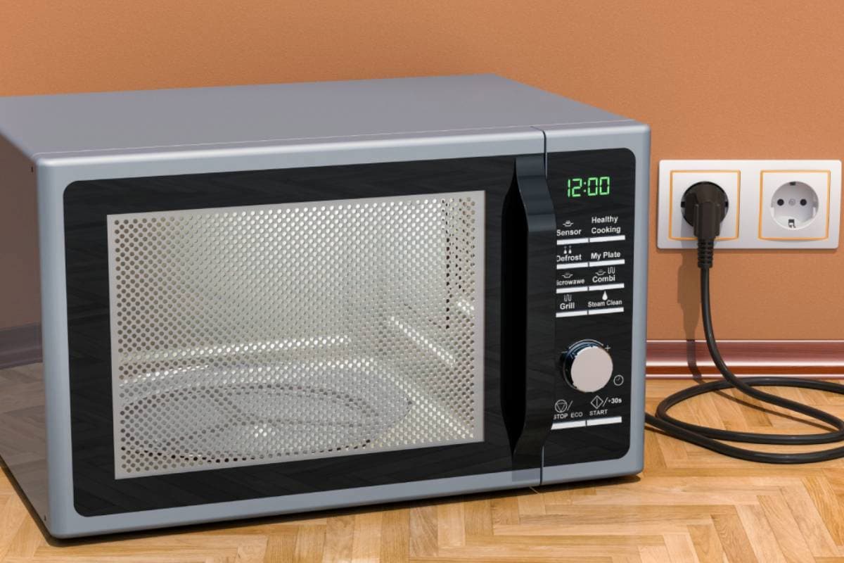 Why Does Your Microwave Turn On When You Open the Door