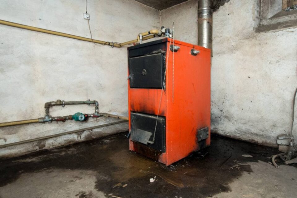 Why Furnace Transformers Fail: 5 Common Reasons to Watch Out For