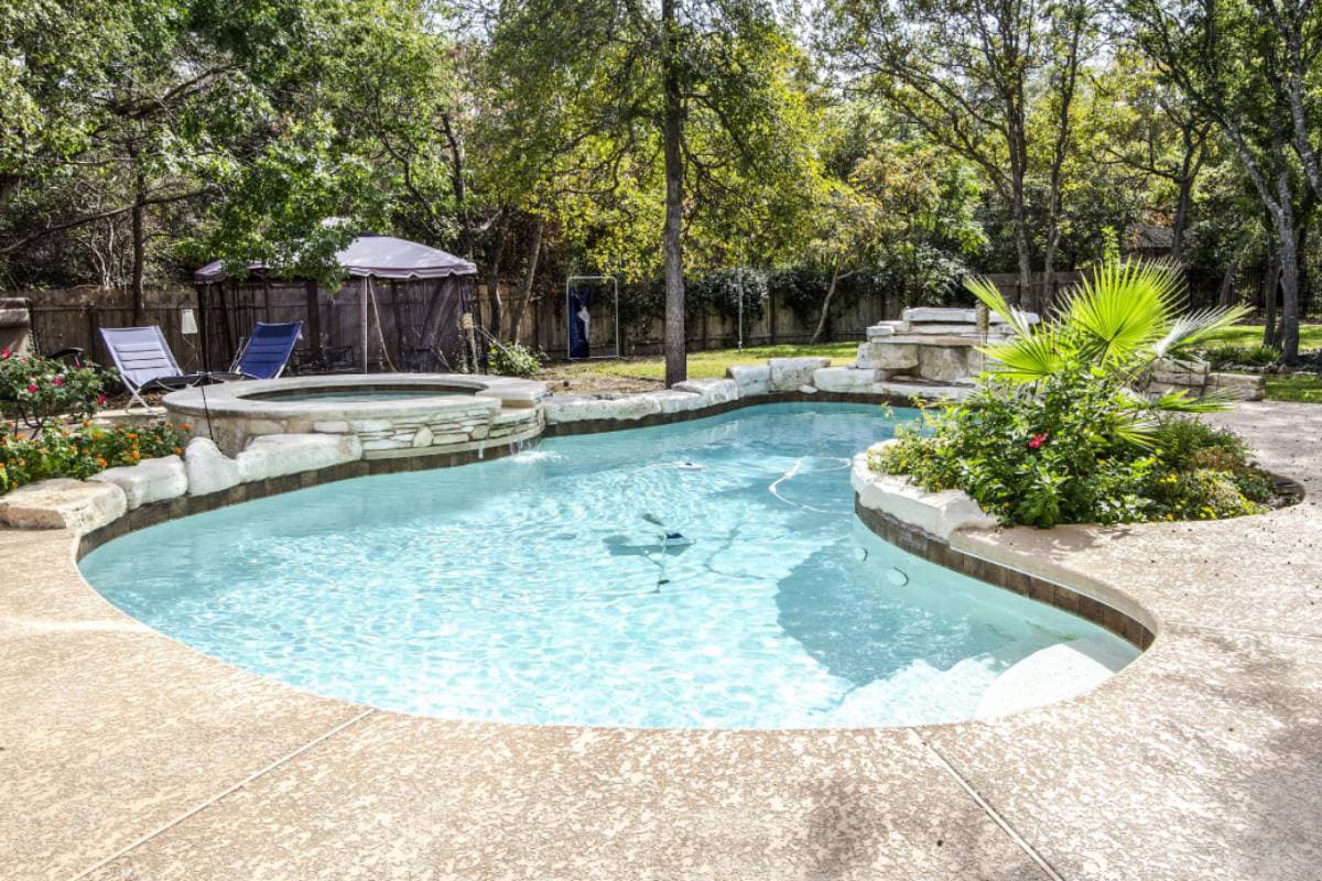 Understanding Saltwater Pools: Everything You Need to Know